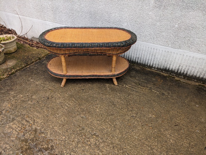 Table vintage en osier - La petite Brocanteuse