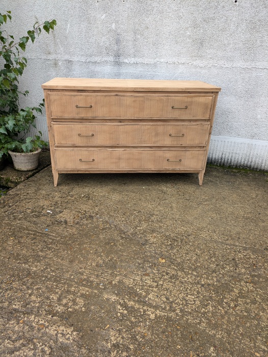 Grande commode en bois naturel - La petite Brocanteuse